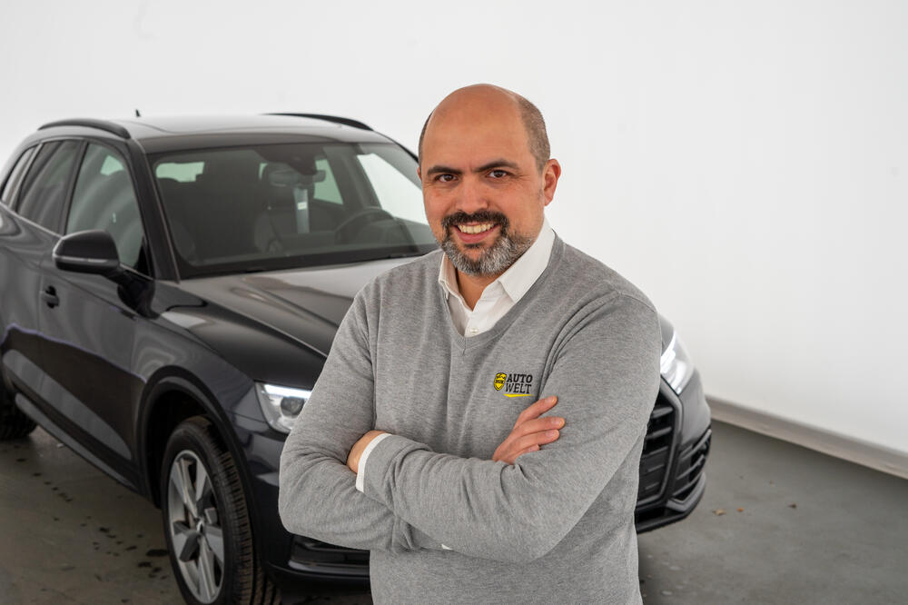 Unser Team im Car Outlet der HUK-Autowelt Düsseldorf